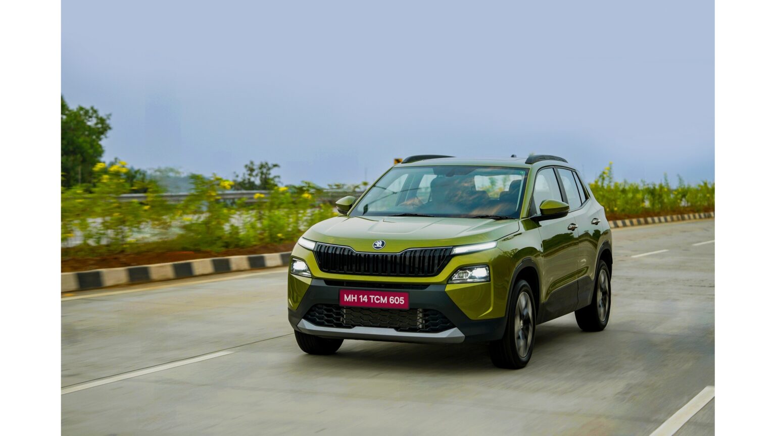 Saluting India’s Heroes: Škoda Kylaq now available through CSD depots ...
